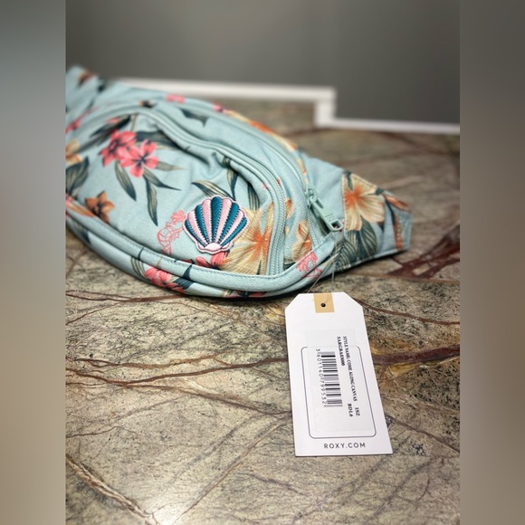 Roxy | Bags | Disney The Little Mermaid Roxy Collaboration | Poshmark